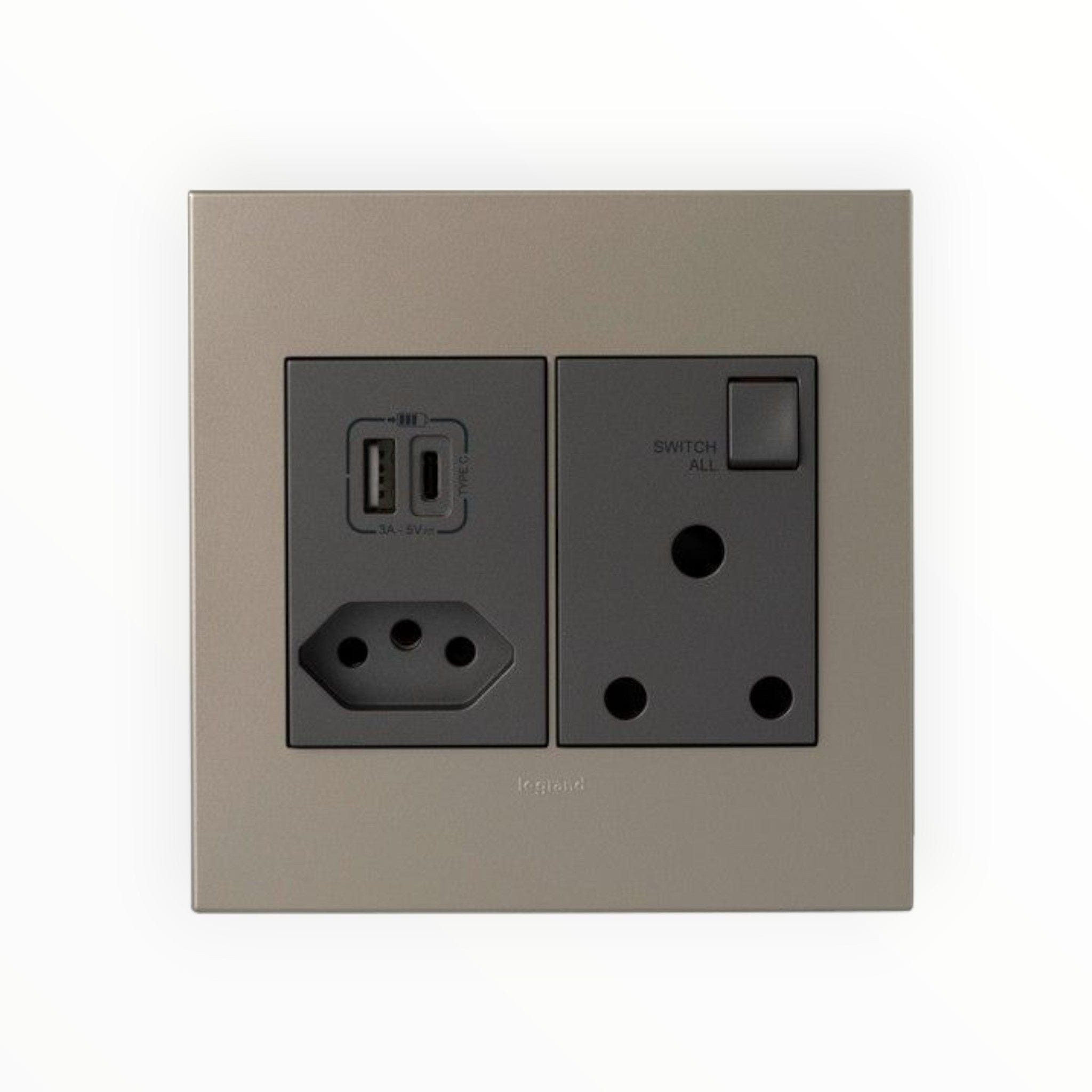 Legrand Arteor RSA Sockets + Type A & C USB Monobloc 4x4 Champagne/Mag ...